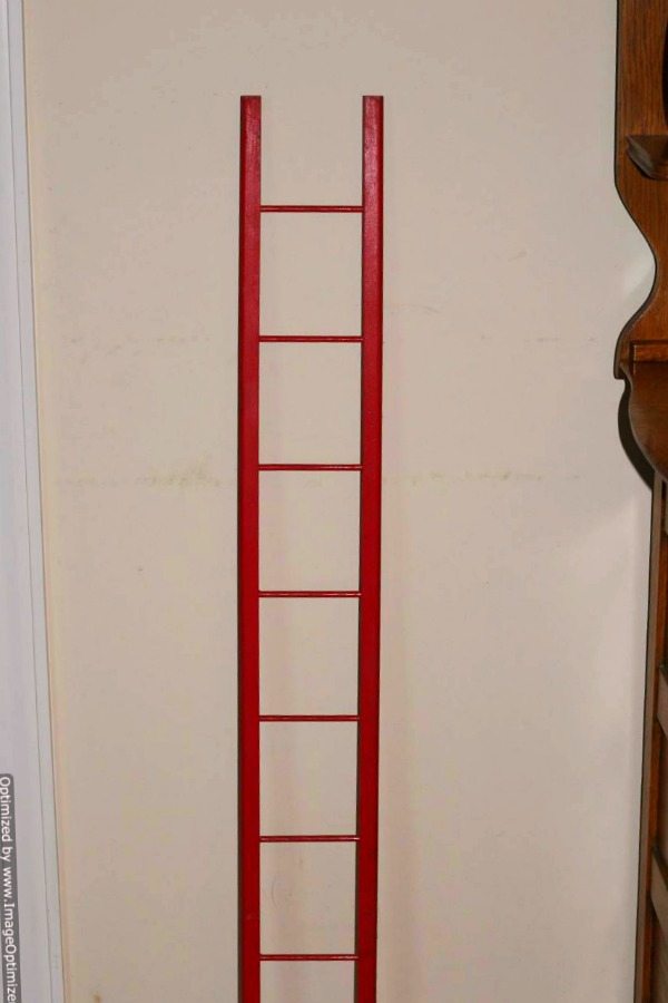 How I Repurposed a Toy Red Ladder in my Christmas Decor | Vintage ...
